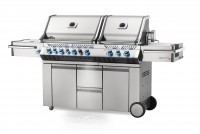 Gasgrill PRESTIGE PRO™ 825 RSBI Edelstahl | Gasgrill | Grill & BBQ ...